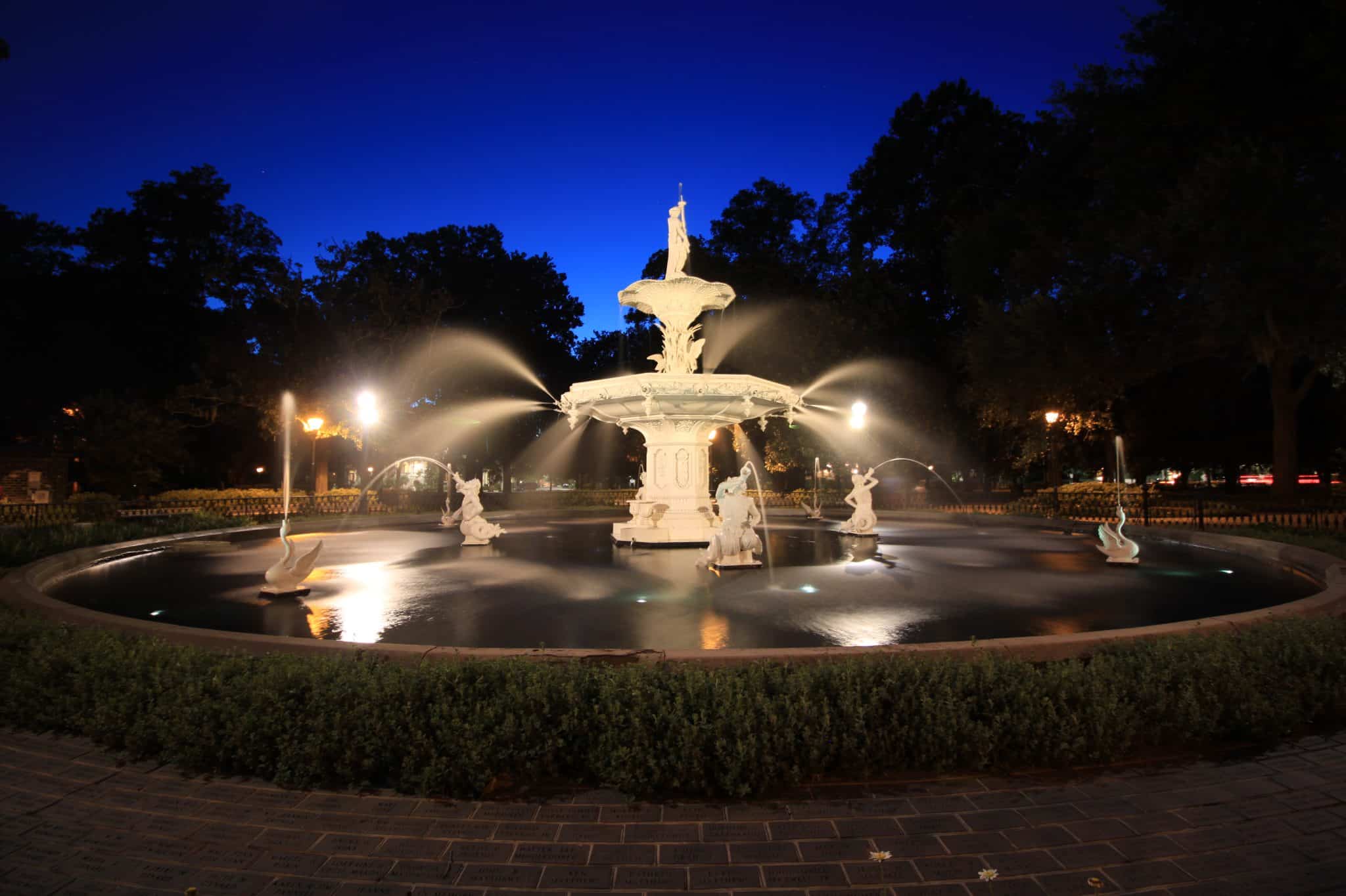6 Splendid Fountains in Savannah - Savannah, GA | Savannah.com